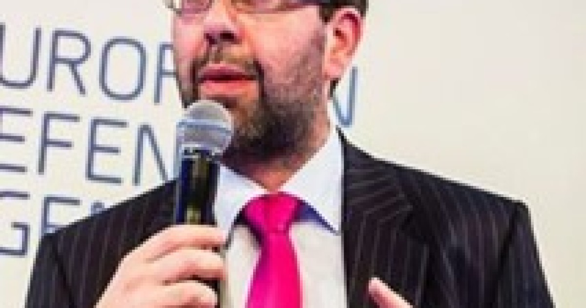 Over Oekraïne en de wereldpolitiek: oorlog en vrede? Lezing door Prof ...